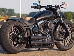 Harley-Davidson Softail "Ego shooter" by Thunderbike