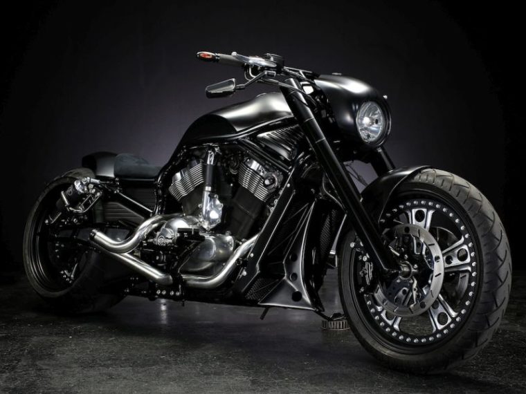 Review of Harley-Davidson V Rod Australia "Black" by DGD Custom