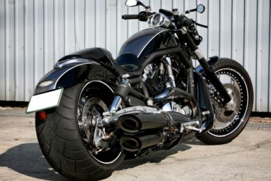 WOW! Harley V Rod Custom muscle "Boss" by Bad Land