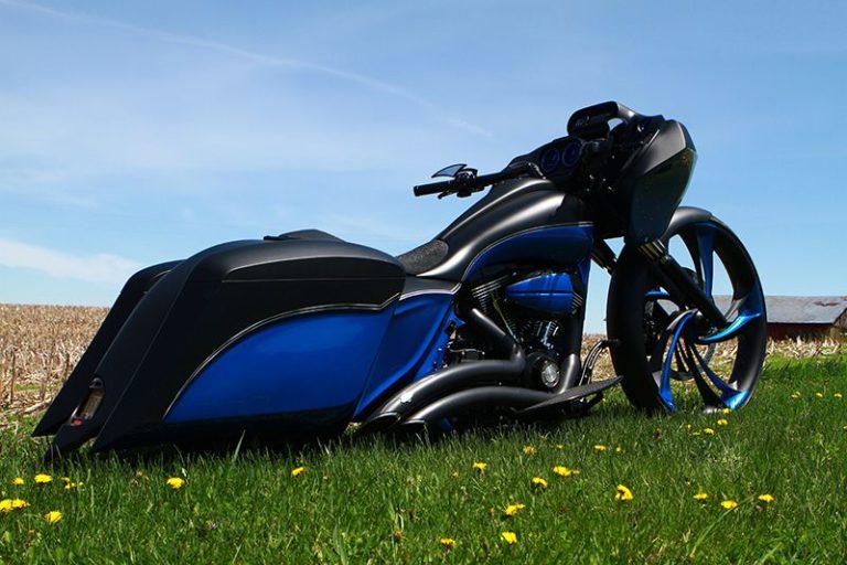 Harley-Davidson RoadGlide by Long Beach Custom Baggers