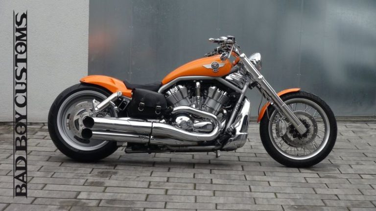 Harley Davidson V Rod Chrome muscle by Bad Boy Customs