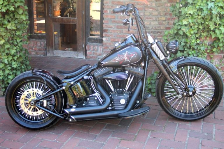 Harley-Davidson Softail Cross Bones by HD Performance