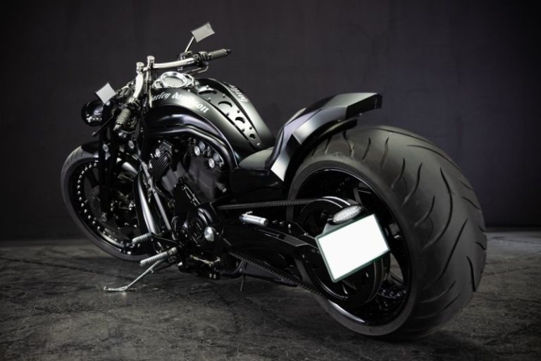 Harley Davidson custom Night Rod "Toros" by Bad Land