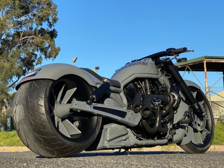 Harley Davidson custom V-Rod "El Magico" by DGD Custom
