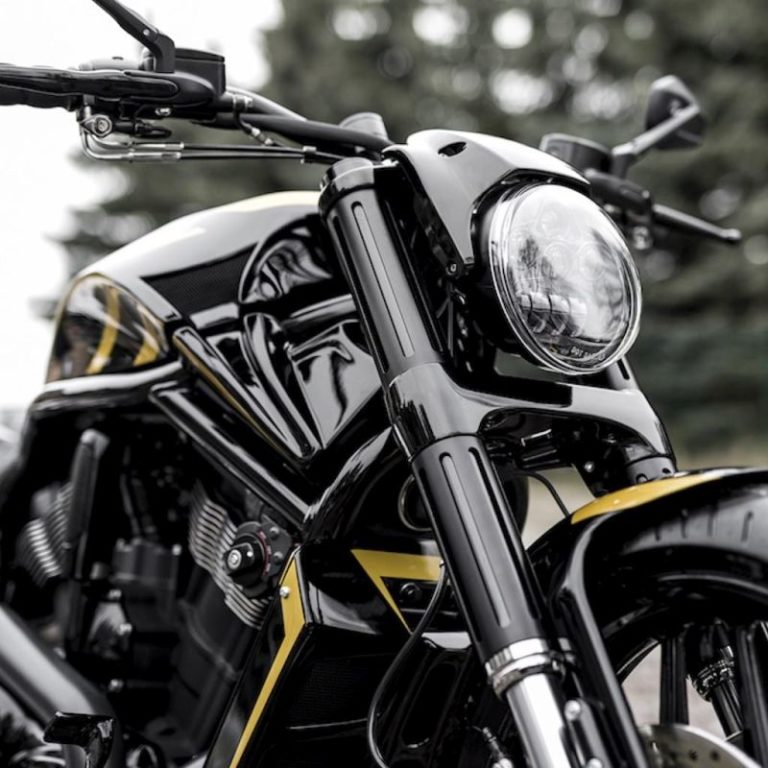 Harley Davidson V-Rod Custom "Gold" by Killer Custom