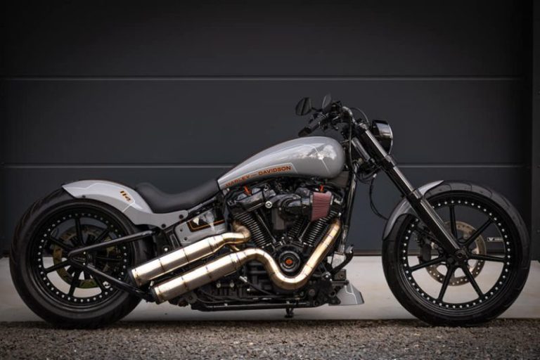 HD Breakout 114 customized by BT Choppers