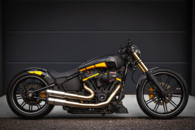 HD 2018 Breakout 114 "Flash" by BT Choppers