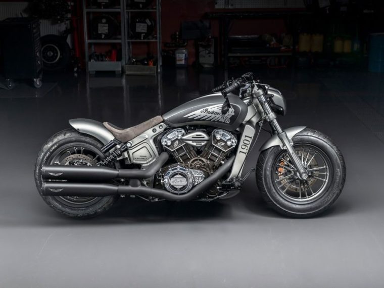 Indian Scout "Bobber" Exhaust Custom by Tank Machine - Review 2020