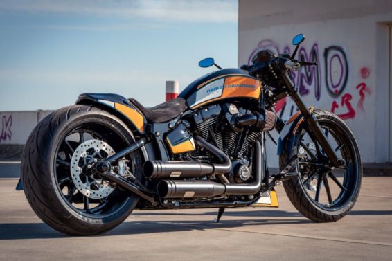 Harley-Davidson Custom Breakout 'TwoFace' Limitless Customs