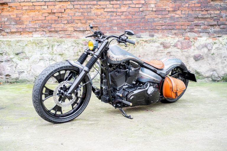 H-D Twin Cam Breakout "Defender" by Nine Hills Motorcycles