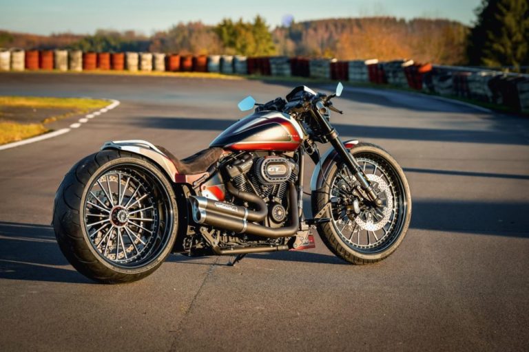 HD FXDR Racing "GT Style" by Thunderbike