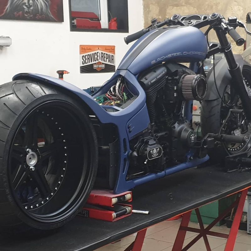 BSC Racing Custom 'Blue M' by Black-Steel Choppers