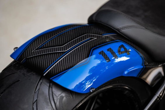 HD Breakout 'Blue eyes' customized by BT Choppers