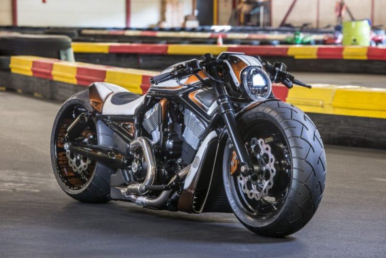 HD VROD Customs 300 by Dave Willems Motorcycles