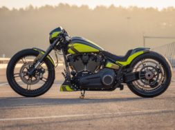 Harley Davidson softail FXDR 114 Custom by Thunderbike