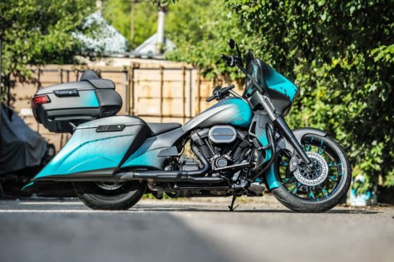 Harley Davidson Road Glide 'Ultra Touring' by Tommy & Sons