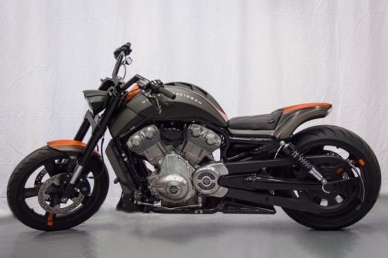 Harley-Davidson V-Rod Muscle 'Devoted' by Tommy & Sons