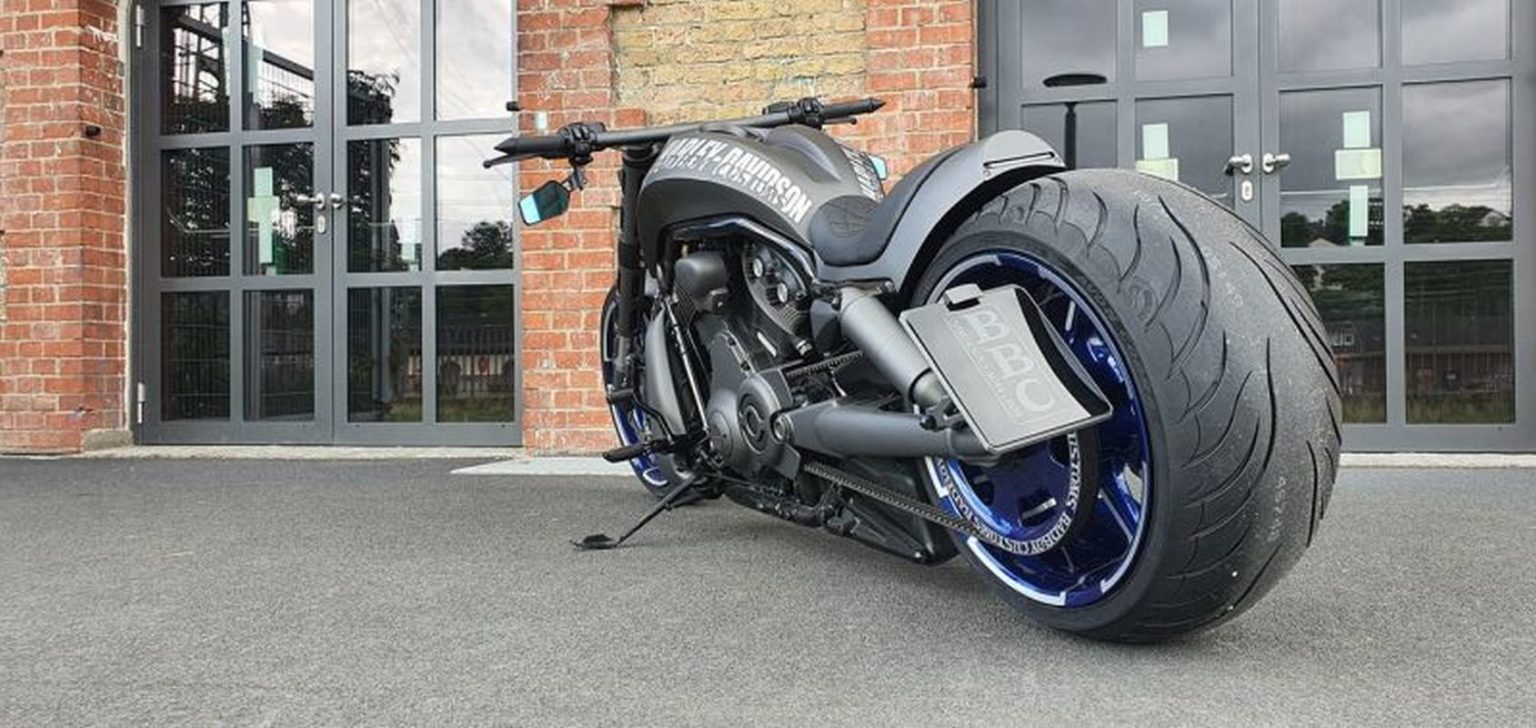 Harley-Davidson V-Rod Big 'GEO300' by Bad Boy Customs