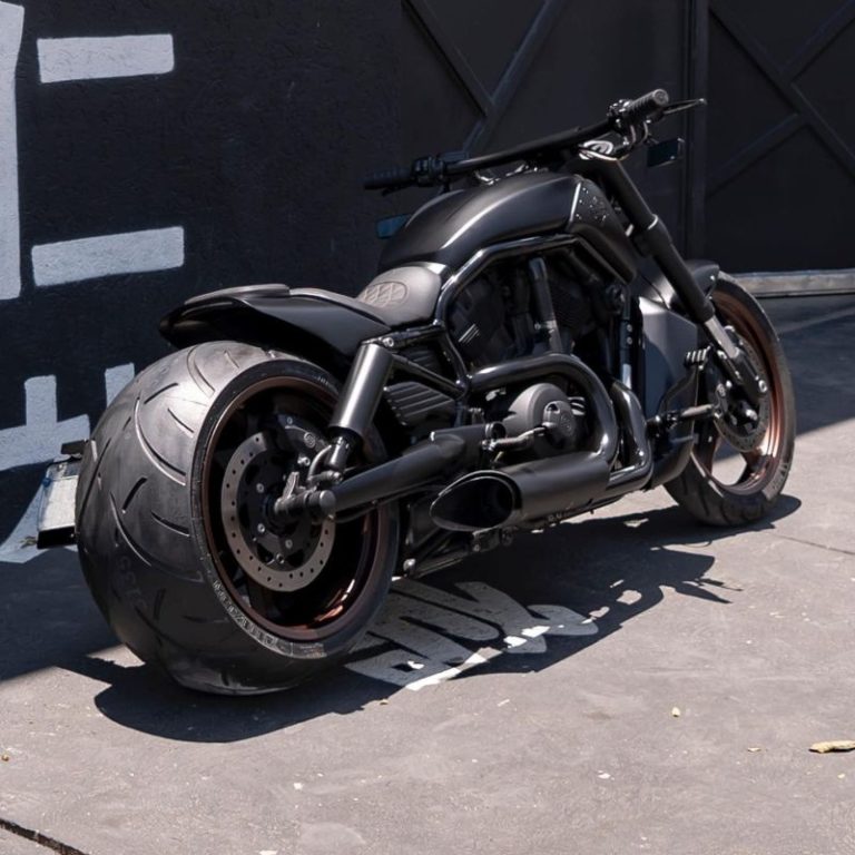 Harley-Davidson V-Rod 'Fight' by Shibuya Garage