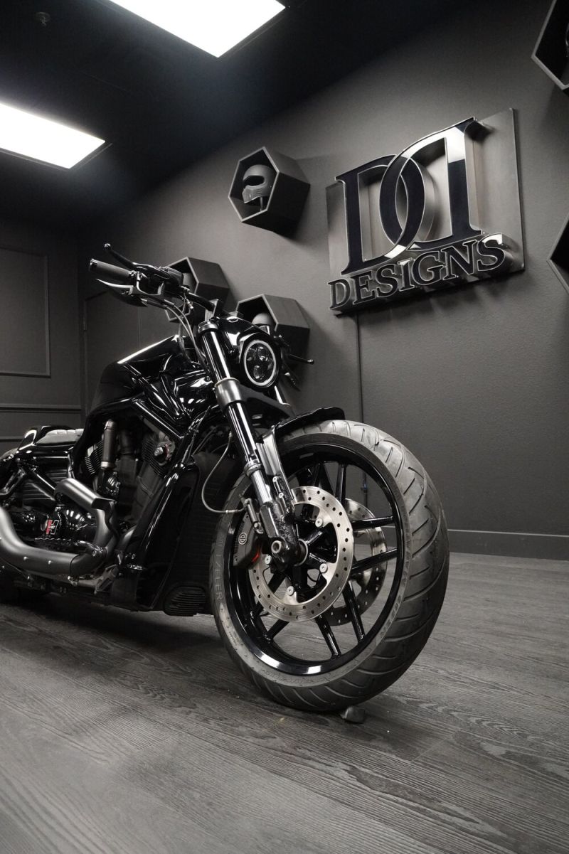 Harley-Davidson V-Rod 'Tatchi' built by DD Design