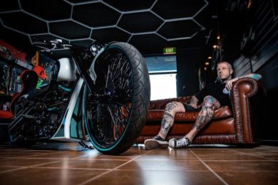 Harley-Davidson Breakout owned by @oofft from Melbourne