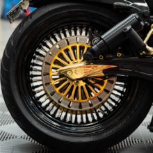 Harley-Davidson Gold V-Rod '24K Magic'