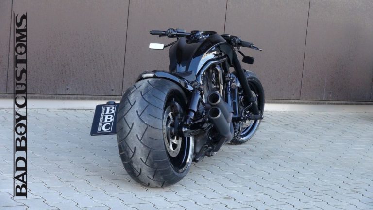 Harley-Davidson V-Rod Dark by Bad Boy Customs