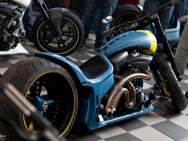 Dragstyle custom bike