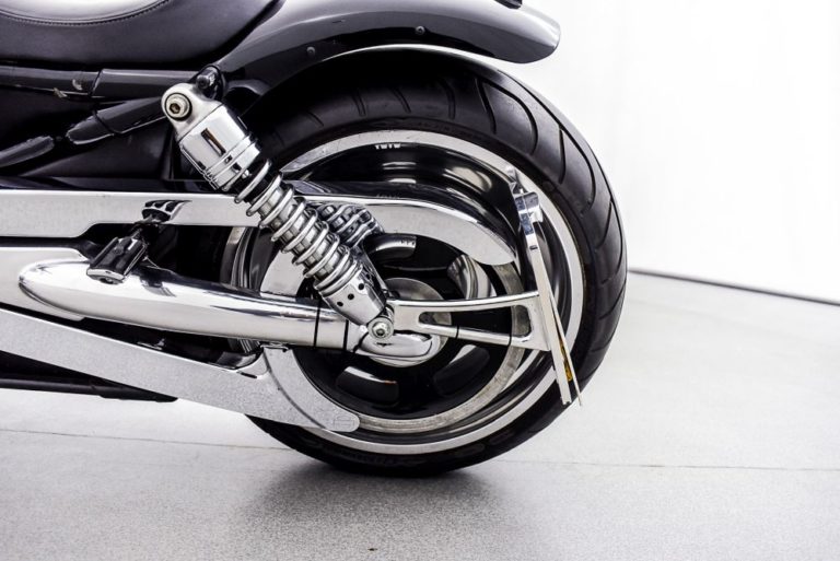Harley VRSCA V-Rod by Nomad Custom