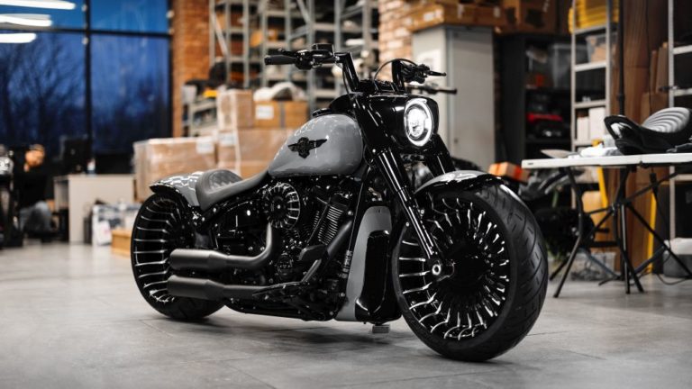 Harley custom Fat Boy 'Fat Box V' by Box39