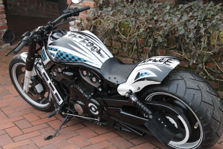 Harley Davidson V Rod "Stinger" by X-Trem