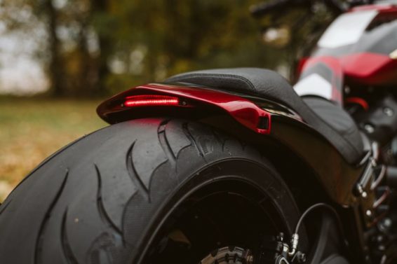 Harley-Davidson custom FXDR 114 by Killer Custom