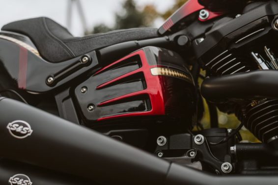 Harley-Davidson custom FXDR 114 by Killer Custom